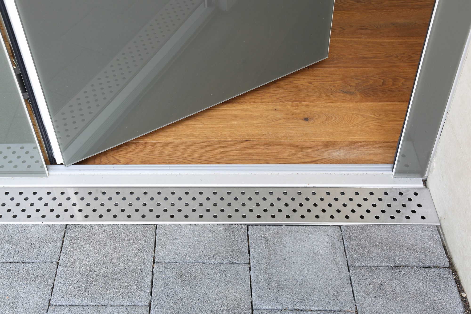 BAFRI AG :: Aussentüren